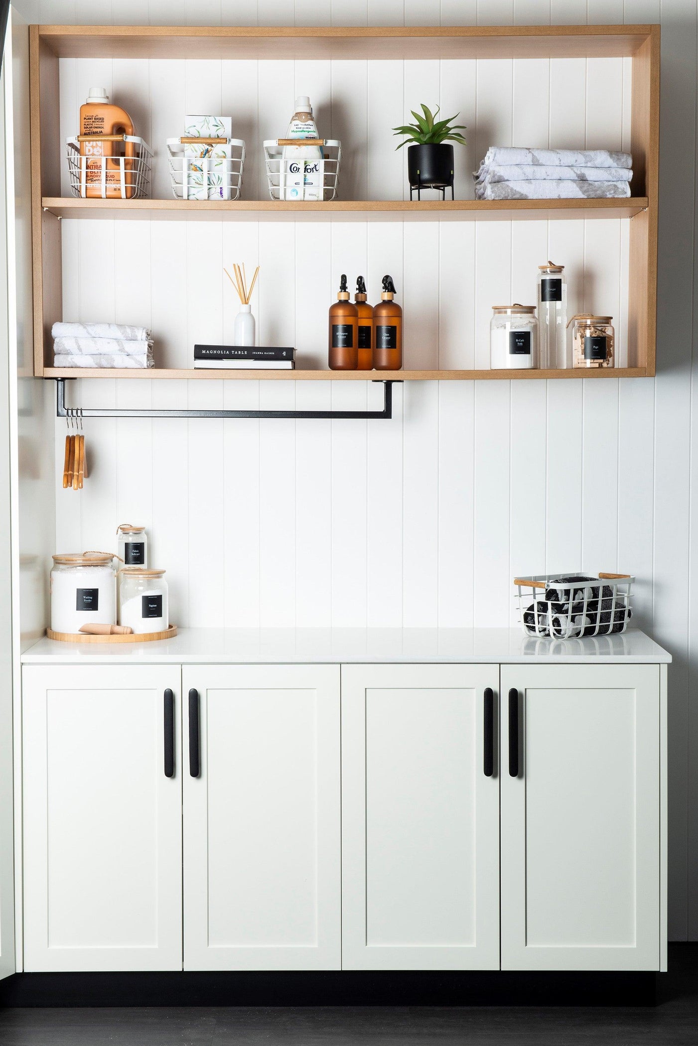 2L Glass Jar with Bamboo and Twine Lid For Your Pantry and Laundry ...